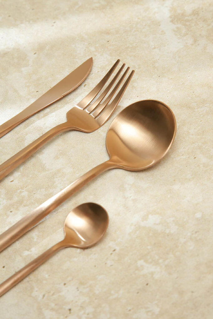 Rose Gold Flatware Set | Modern Elegant Round Handle + Reviews